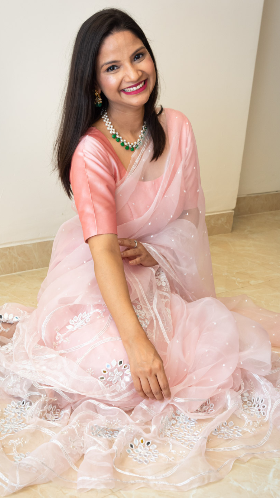 Hand embroidered sarees and indian fashion clothes | Kiash hand embroidery