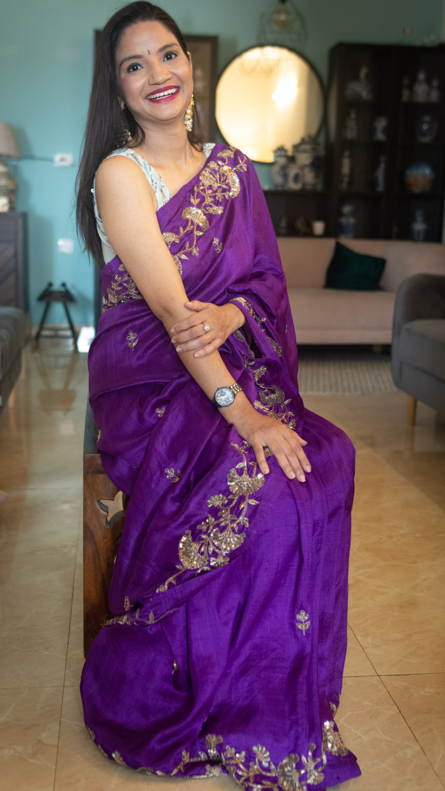 Hand embroidered sarees and indian fashion clothes | Kiash hand embroidery