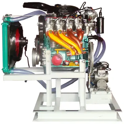 Four cylinder petrol engine cut section | Display engines