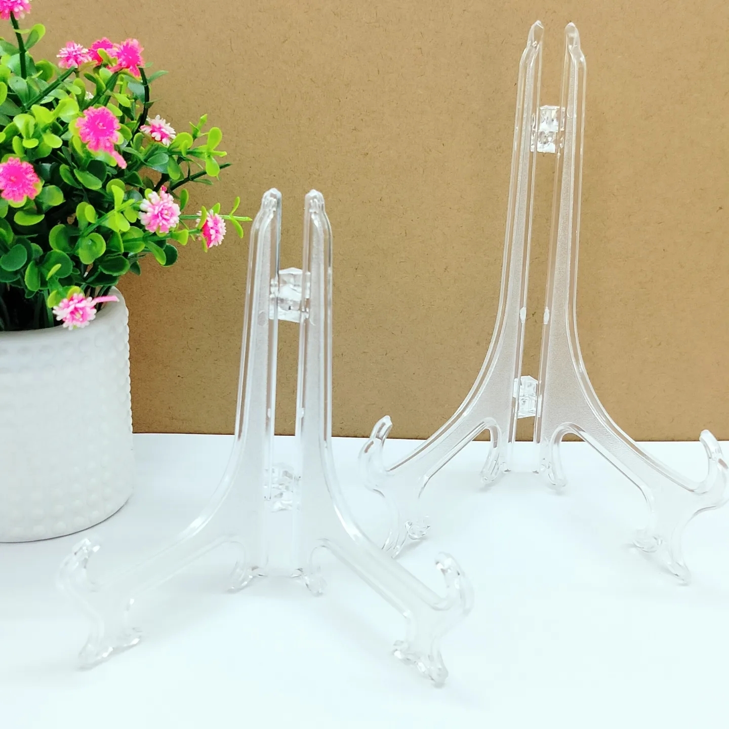 Order Acrylic Transparent Stands Online From GD Art Store,Indore