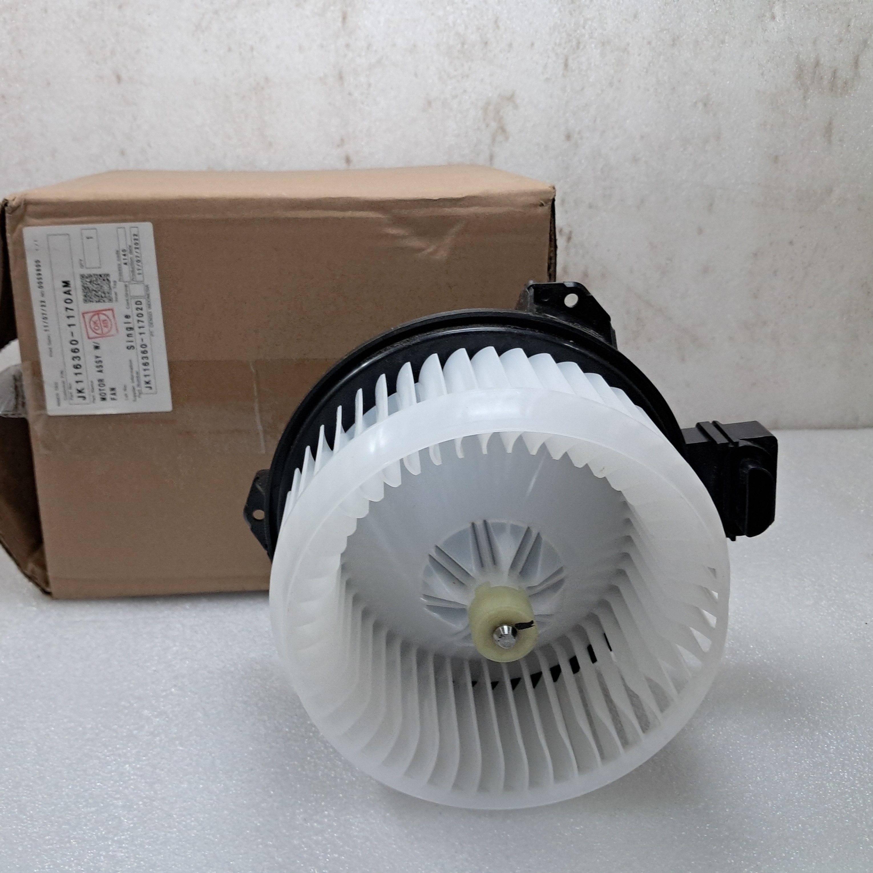 Toyota Innova Front Blower Motor Denso
