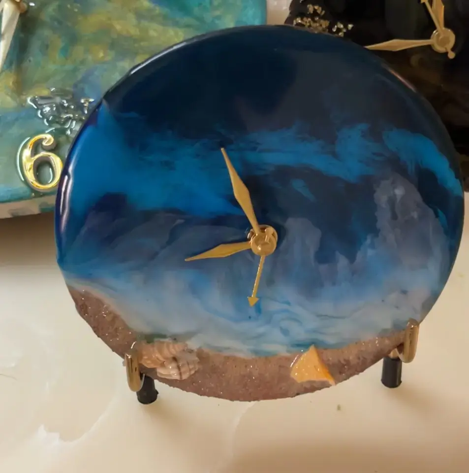 Resin art clock | Reign on Resin | Delhi