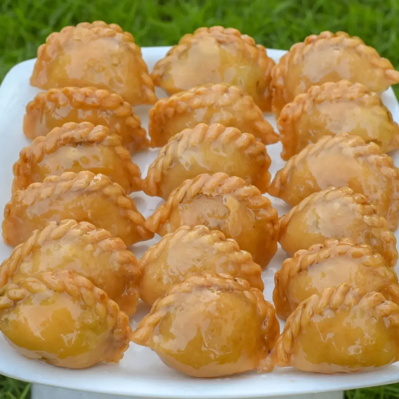 Buy Pakam Khajjikayalu online at best price | Suruchi Foods