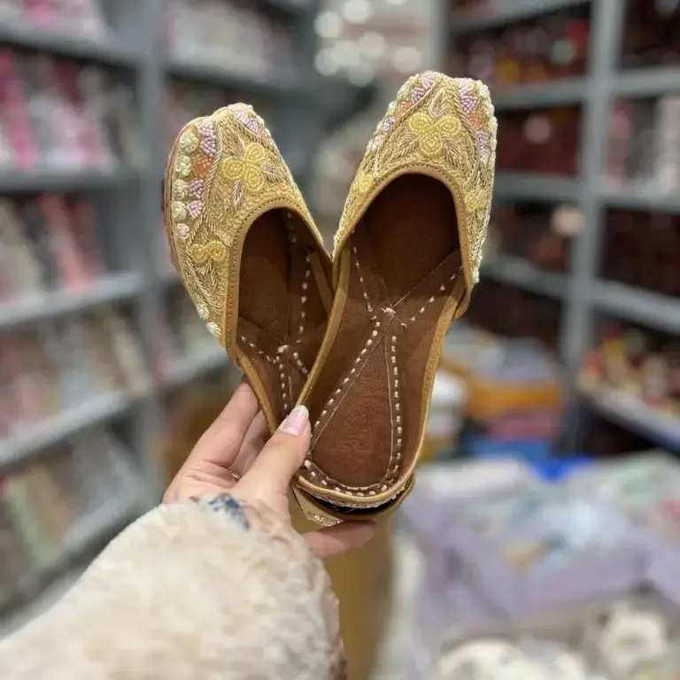 VMC COLLECTION, Greater noida - Order Online