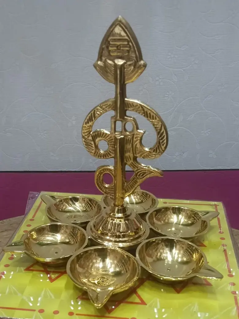 Buy Lakshmi Kuberar 108 Coins with Plate online at best price | Kanthan ...